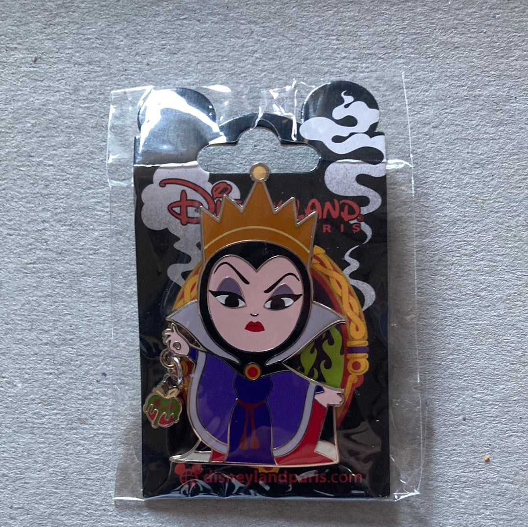 Evil Queen Pin – Christiaan’s Magic Dreams